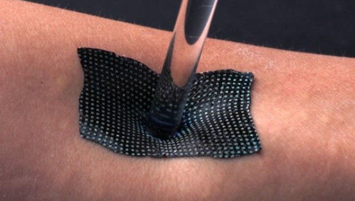Skin-Like Patch Monitors Your Heart | IFLScience