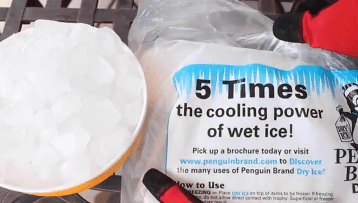 Five Phenomenal Science Stunts Done With Dry Ice | IFLScience