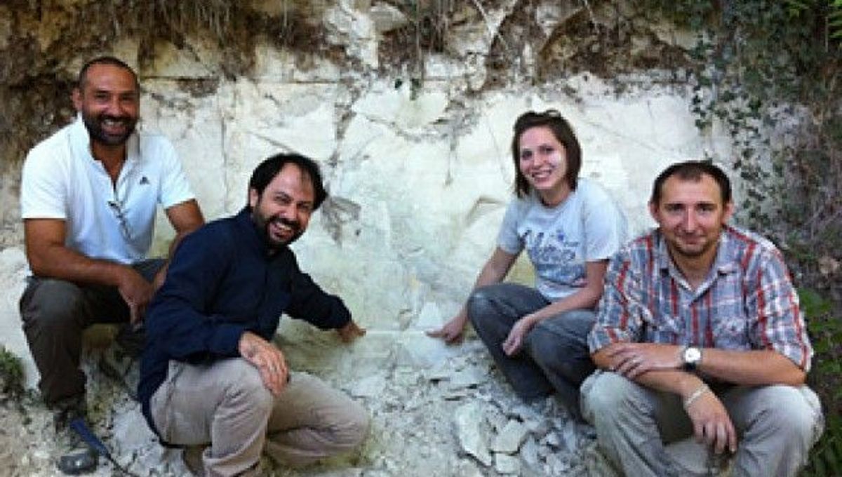 Earth's Magnetic Pole Could Reverse Within A Single Human Lifetime ...