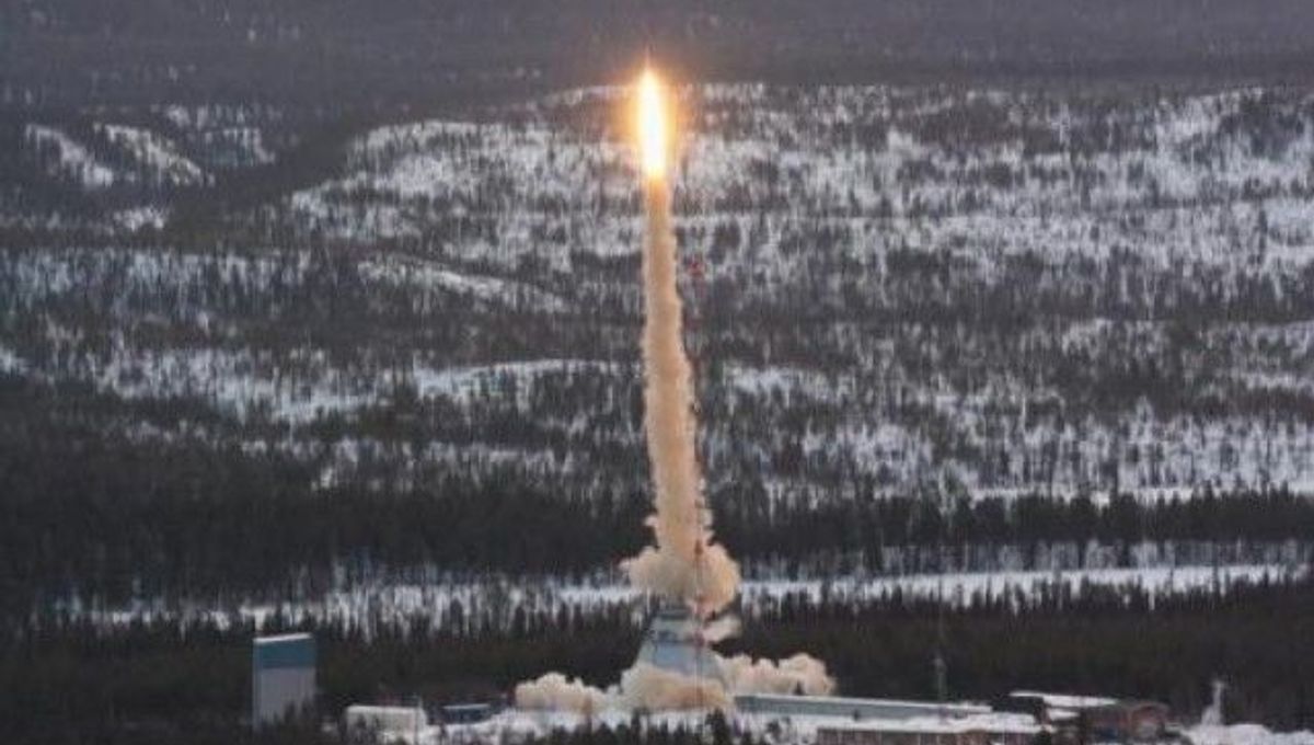 DNA Survives Re-Entry Into Earth's Atmosphere | IFLScience