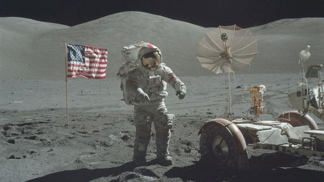 Check Out This Amazing Video Of Apollo Photos Turned Into A Stop Motion ...