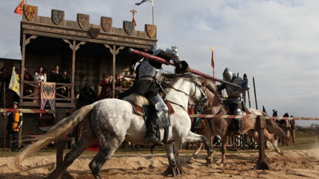 Brain Injuries Suffered While Jousting May Explain Henry VIII’s ...