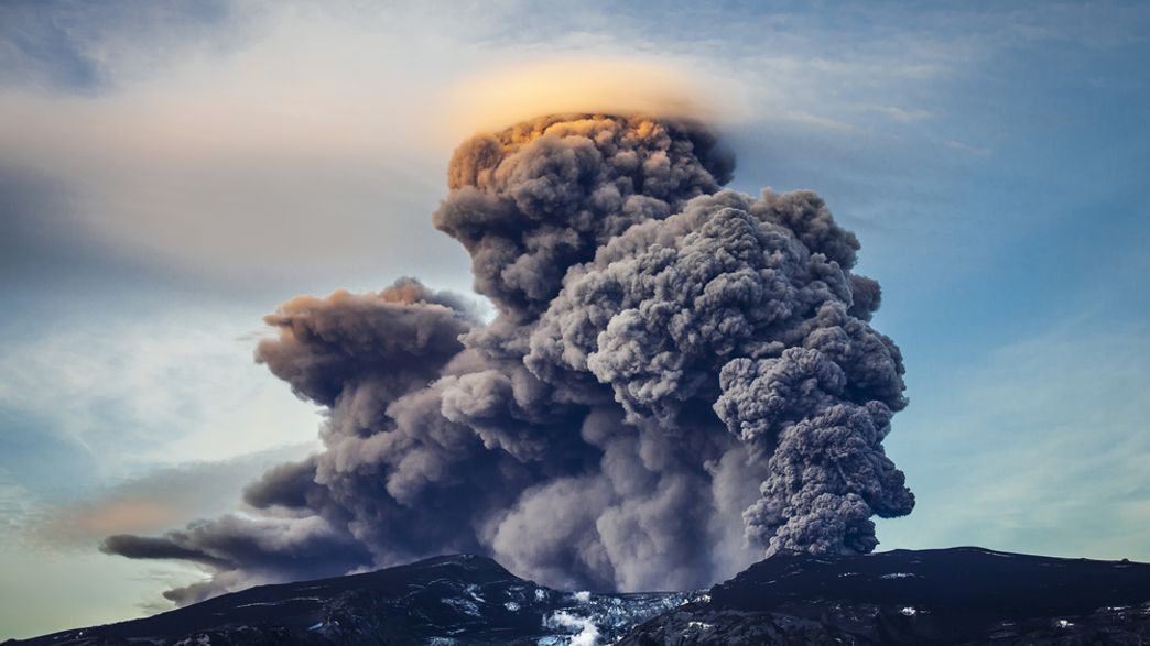 Some Volcanoes Become Eerily Silent Just Before They Erupt | IFLScience