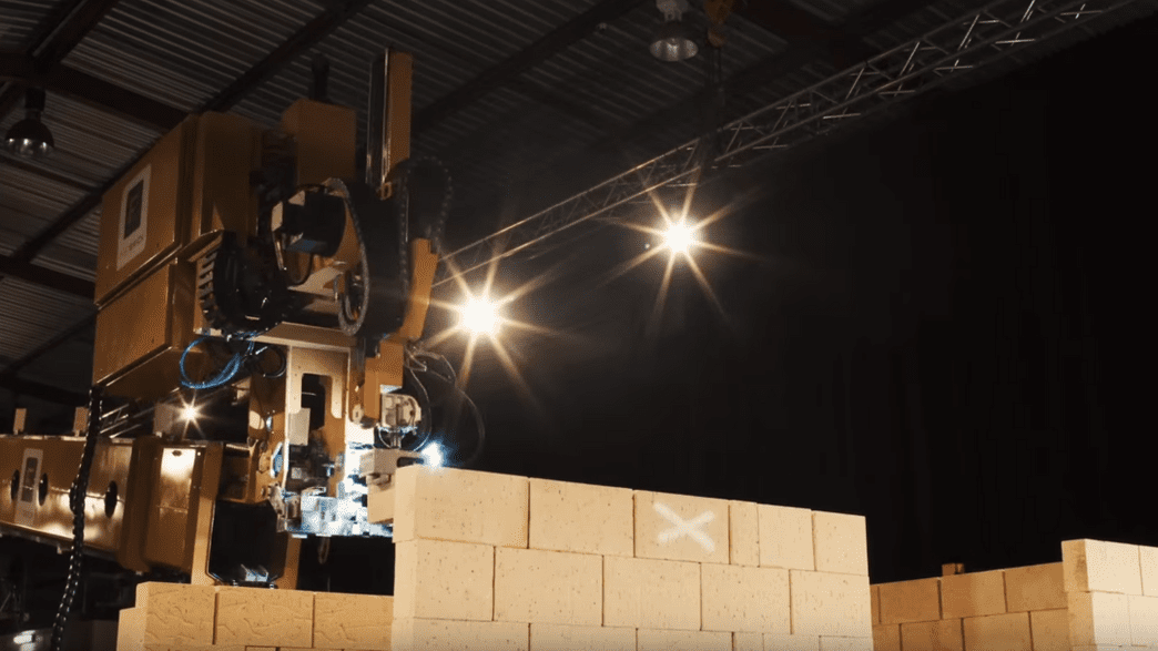 This Brick-Laying Robot Can Build A House In A Few Days | IFLScience