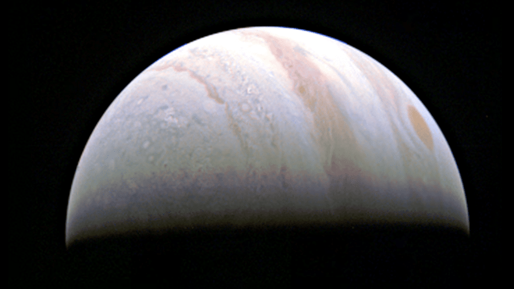 Juno Completed Its First Jupiter Flyby | IFLScience