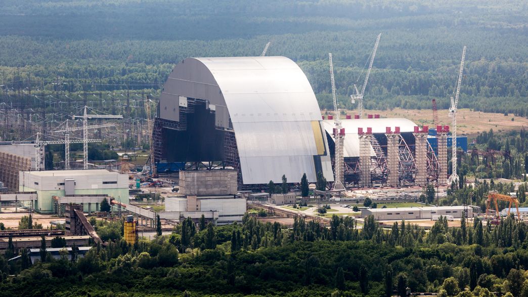 Gigantic Shield To Be Placed Over Chernobyl Nuclear Reactor | IFLScience