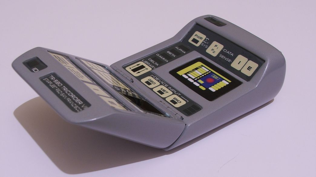 $10 Million Contest To Build A Real-Life Star Trek Tricorder Nears End ...