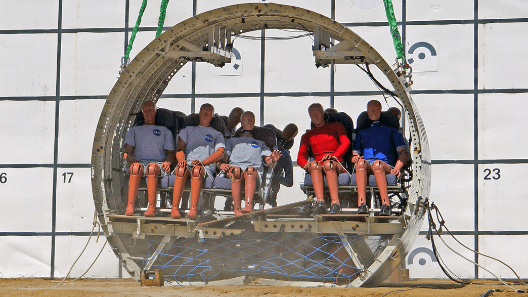 These Gifs Of Crash Test Dummies In An Airplane Are Here To Remind You ...