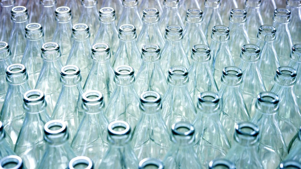 New High-Storage Batteries Made From Recycled Glass Bottles | IFLScience