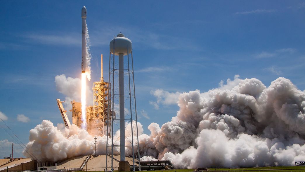 SpaceX Just Dragged Us Into The Future By Launching Two Rockets In 48 ...