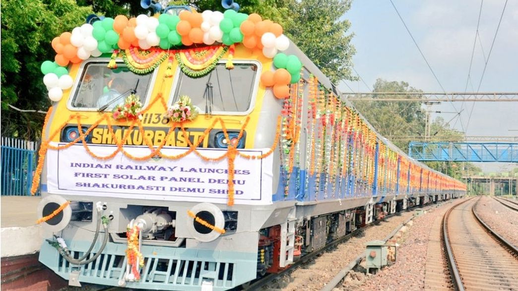 India Launches Solar-Powered Train Coaches To Slash Diesel Use | IFLScience
