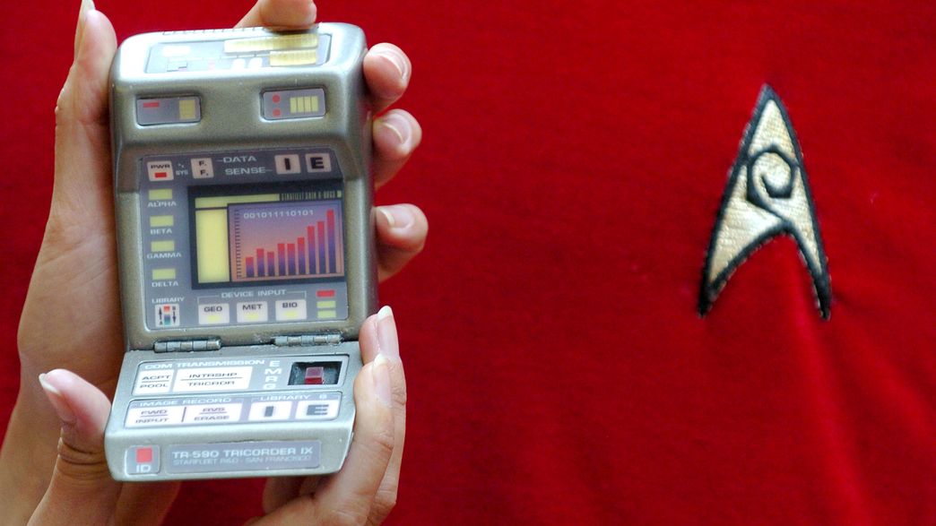$550 Real-Life Tricorder Device Plugs Into Any Smartphone | IFLScience