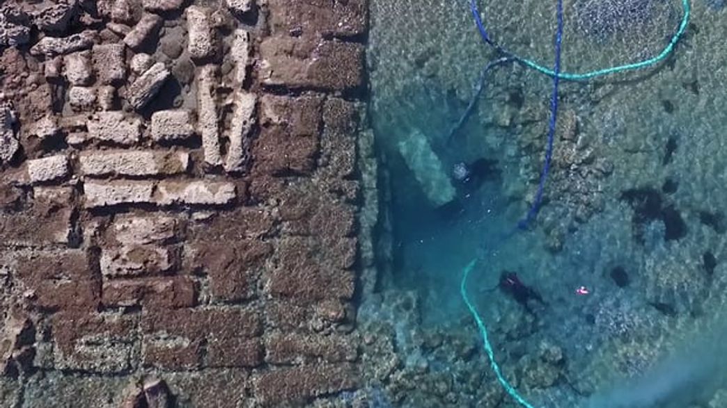 Underwater Archaeologists Discover Roman Harbor In Ancient Greek Port ...