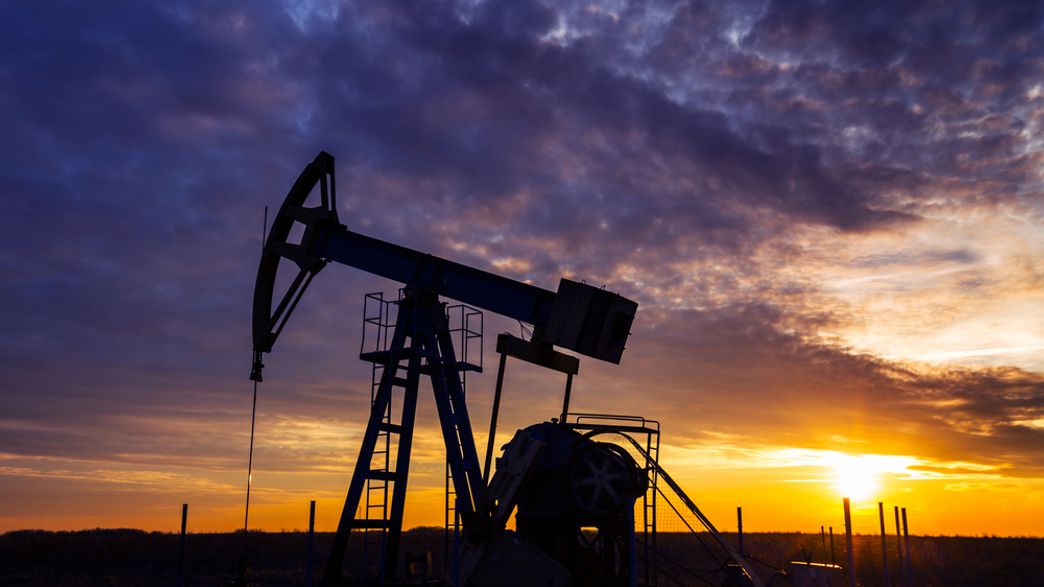 France Becomes The First Country To Ban The Extraction Of Fossil Fuels ...