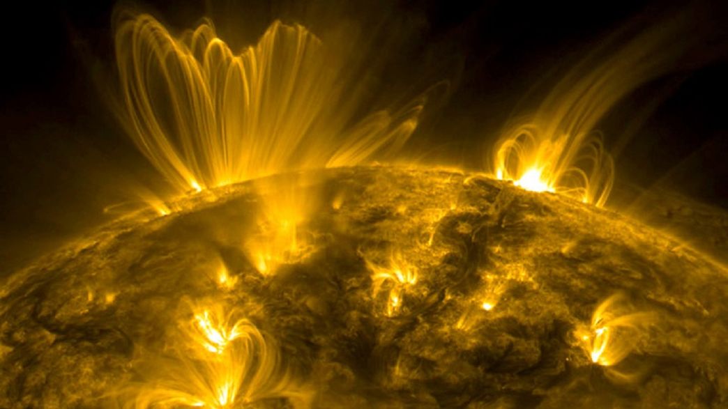 The Mystery Of Why The Sun's Atmosphere Is So Hot Has Almost Been ...