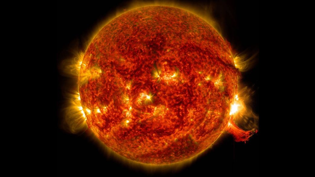 The Story Of The Sun's First Billion Years Is Recorded On The Moon ...