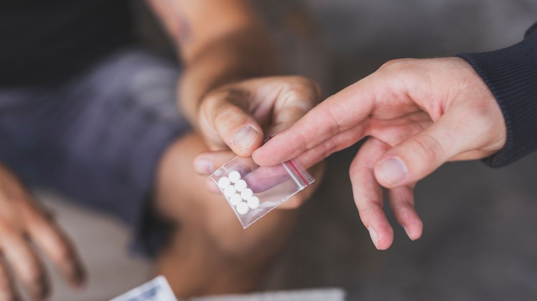 Roughly A Quarter Of All Drugs Sold On The Street In The UK Are Fake ...