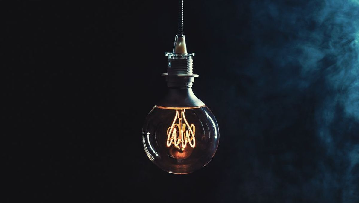 How A Lightbulb Can Be Used To Spy On Your Conversations | IFLScience