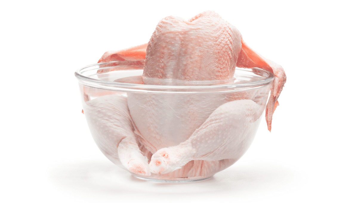 Watch A Chicken Drumstick Dissolve In Acid Like The World's Worst Hot ...