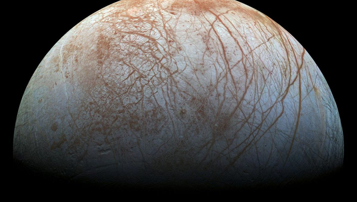 Lakes Within Europa’s Icy Crust Could Erupt According To New Model ...