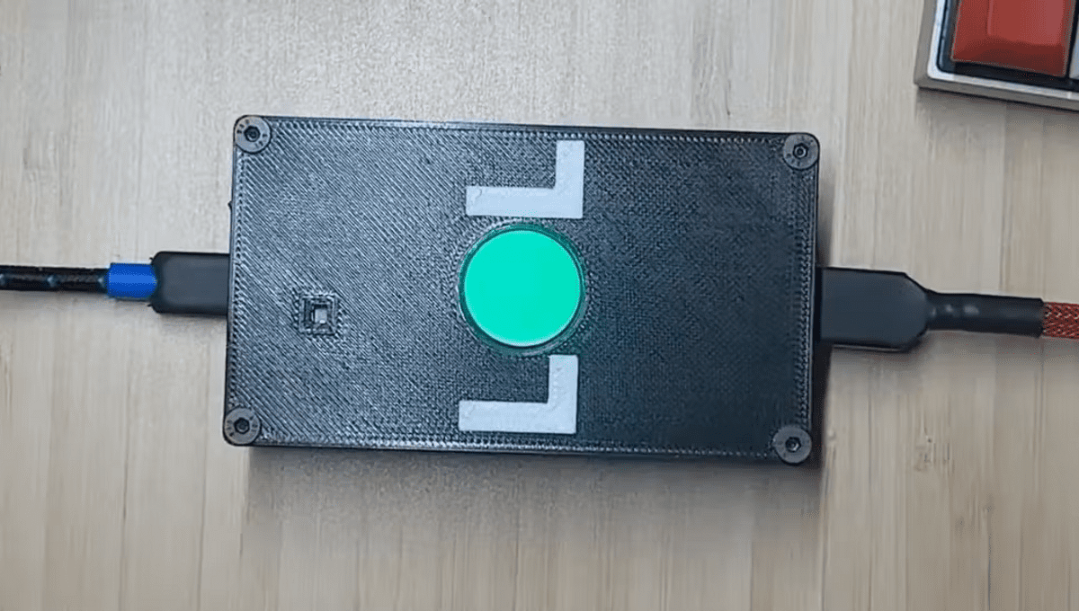 Guy Invents Device That Only Lets You Type LOL If You Actually Laugh ...