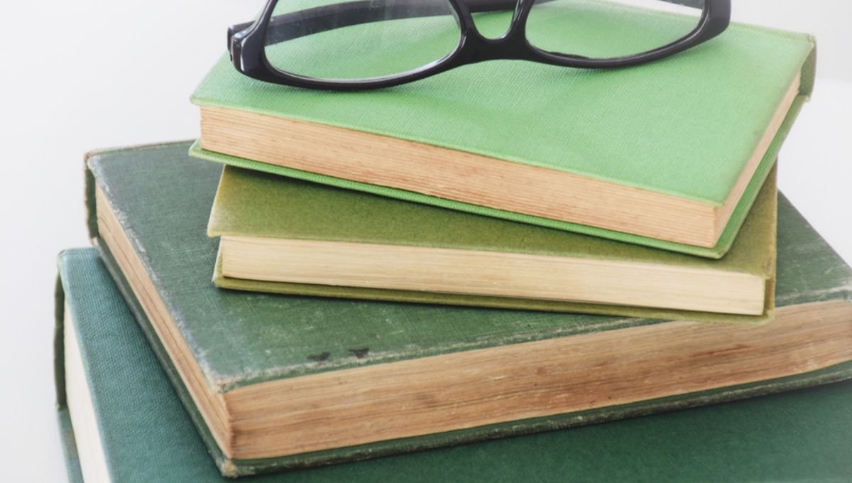 Your Touch Is Poison: Beware The Old Books Dipped In Arsenic | IFLScience