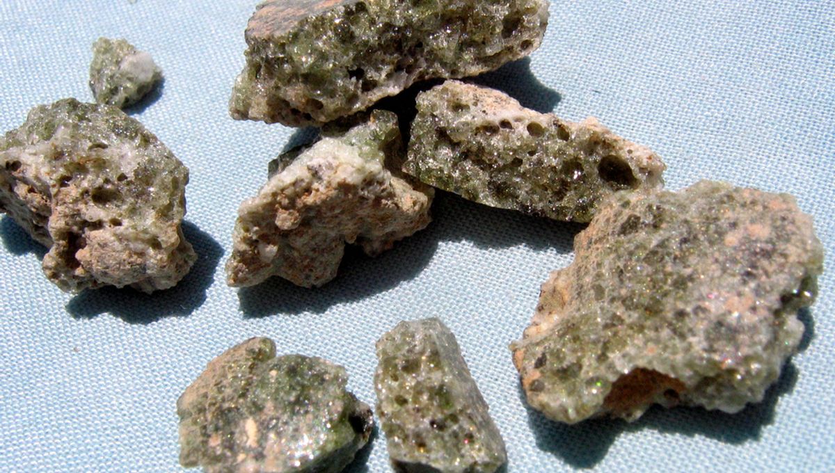 Trinitite Is Atomic Rock Forged By The Fireballs Of Nuclear Bombs ...