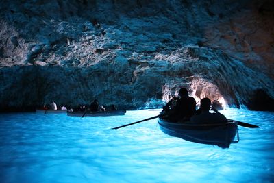 Chance Geology Lets Capri's Sea Cave Glow Brilliantly Blue | IFLScience