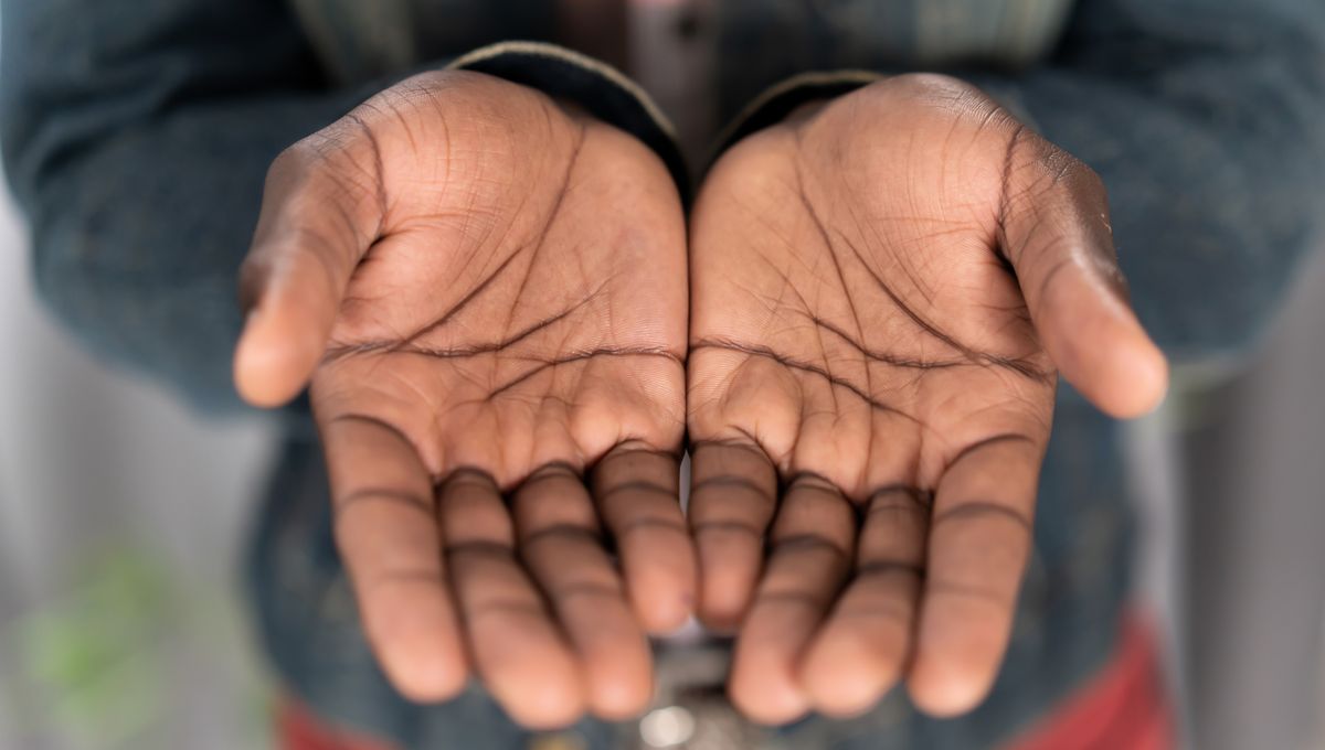 How Can Molecules Be Left-Handed Or Right-Handed? | IFLScience