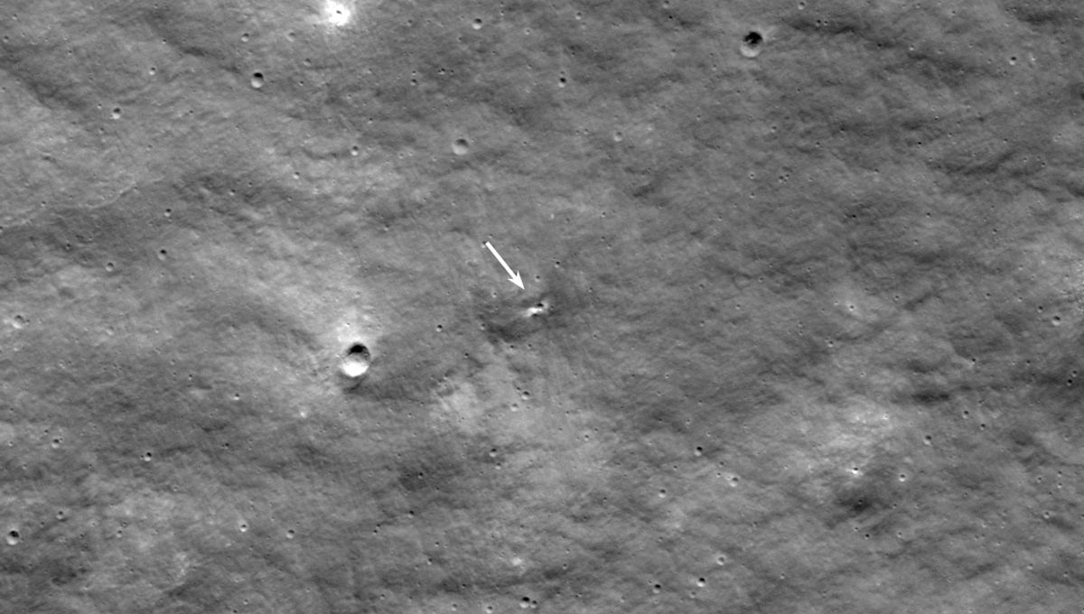 Russia's Crashed Luna-25 Mission Made A New Crater On The Moon | IFLScience