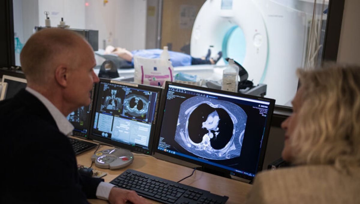 Immune System Aging Can Be Seen With A Simple Scan | IFLScience