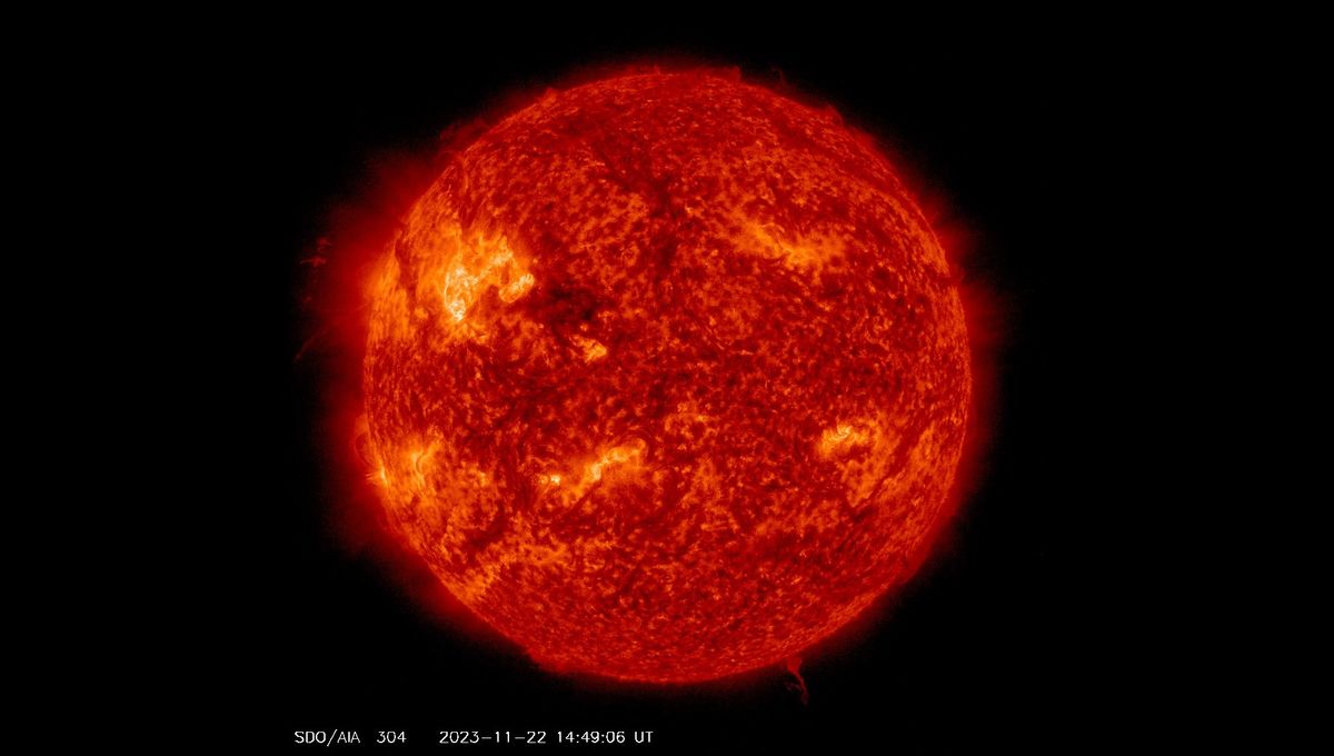 We Are Not Be Exactly Sure Of How Big The Sun Is | IFLScience