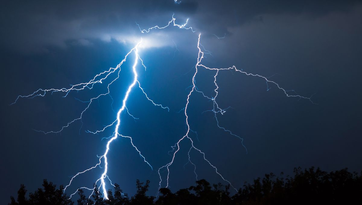 How Humans Can Survive Direct Lightning Strikes To The Head | IFLScience