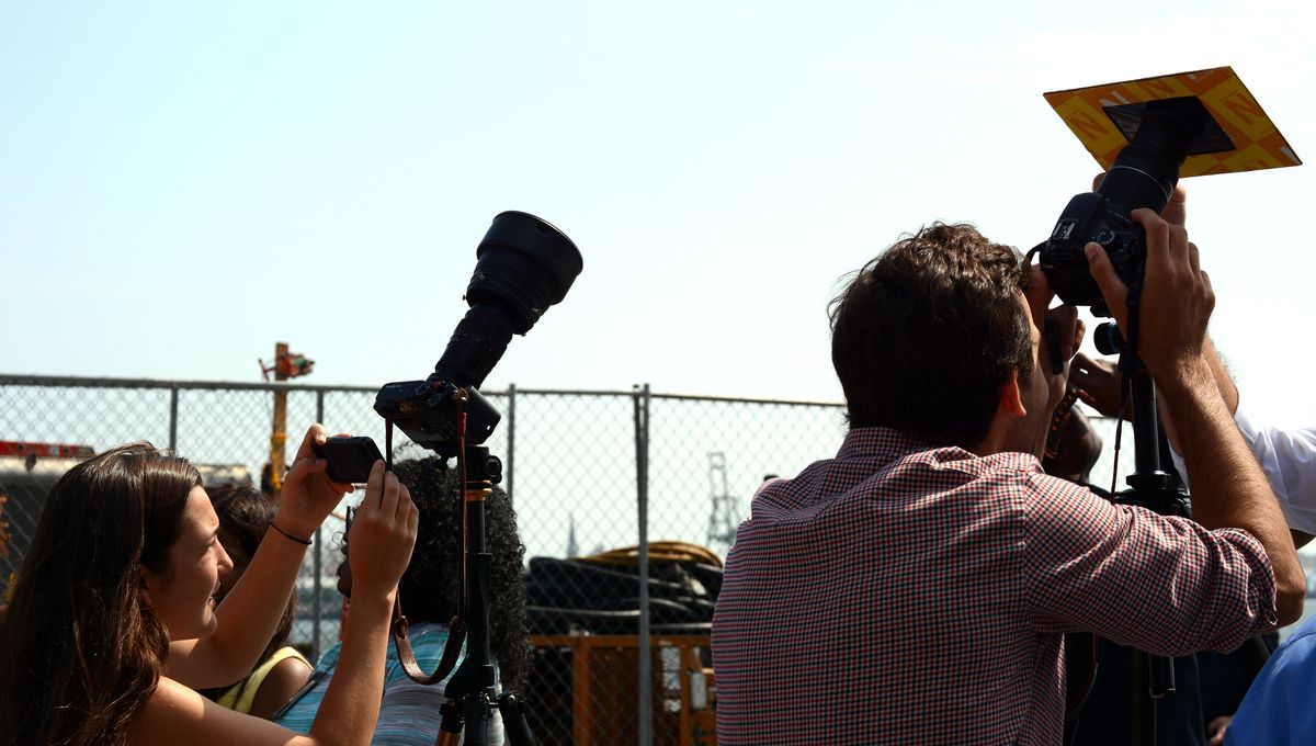 How To Best Photograph The Upcoming Solar Eclipse | IFLScience