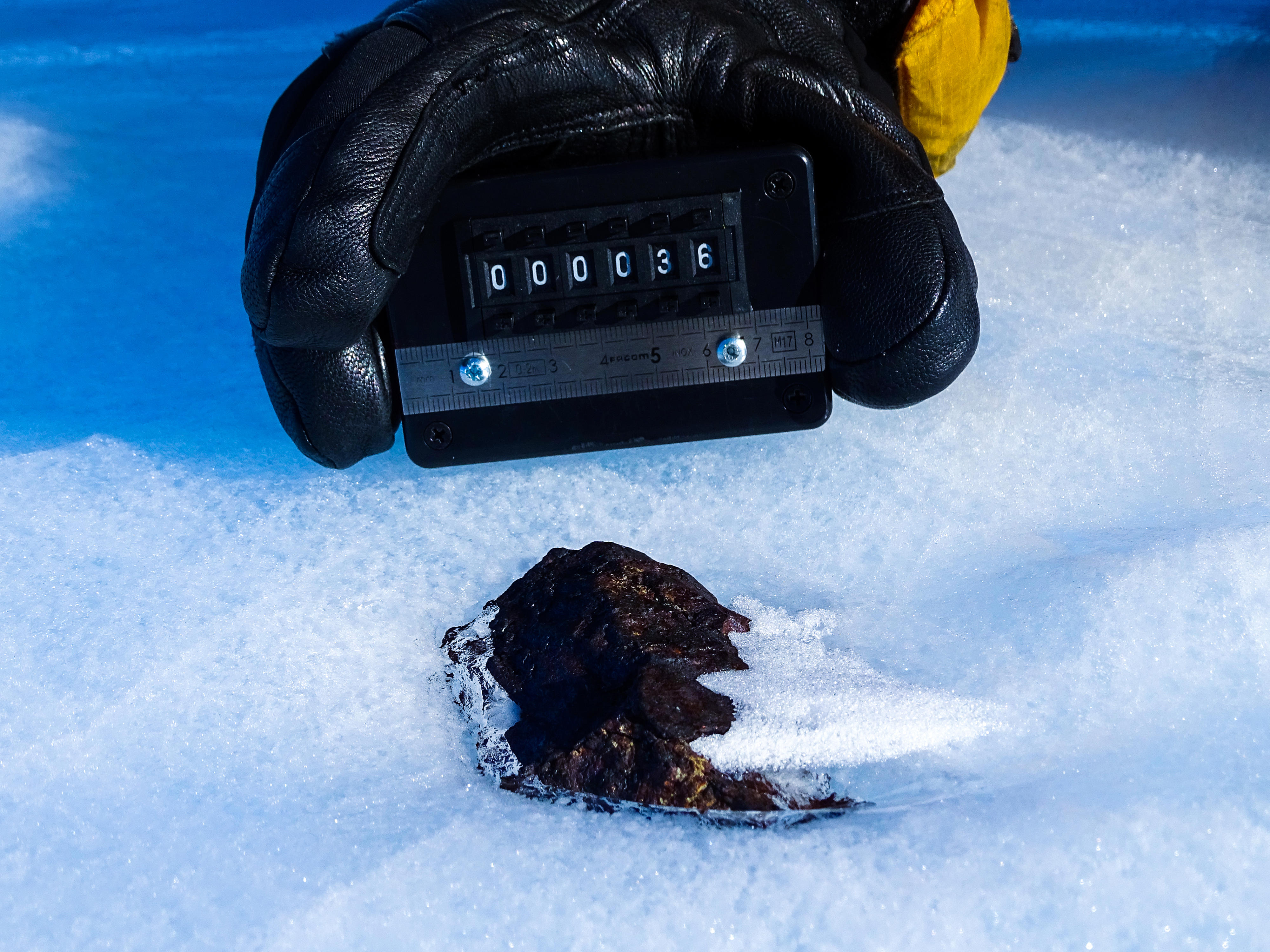 Meteorites Are Vanishing Into Antarctica's Soft Ice As The World Warms ...