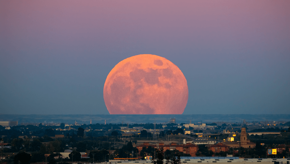 Moon Illusion Moon Illusion Tonight: How To See The Stunning 'lunar