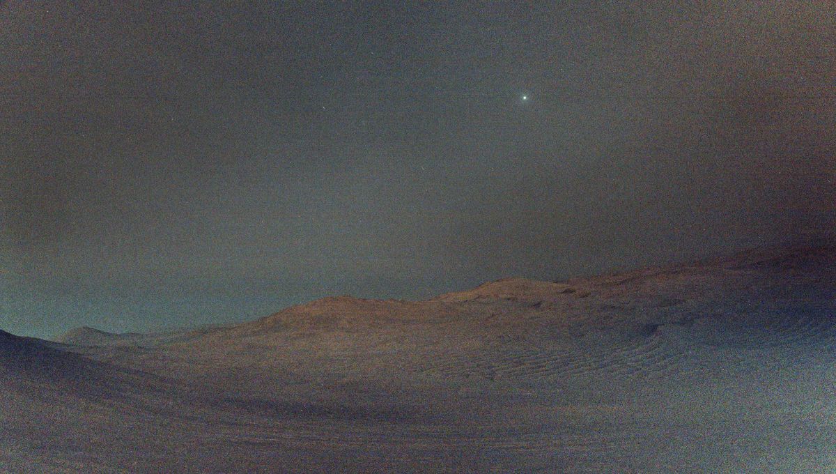 Perseverance Captures Rare Moonlit Night With Deimos Shining On Mars ...