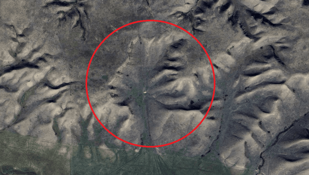 Badlands Guardian: A Mysterious Human Head Outline Seen In Satellite ...