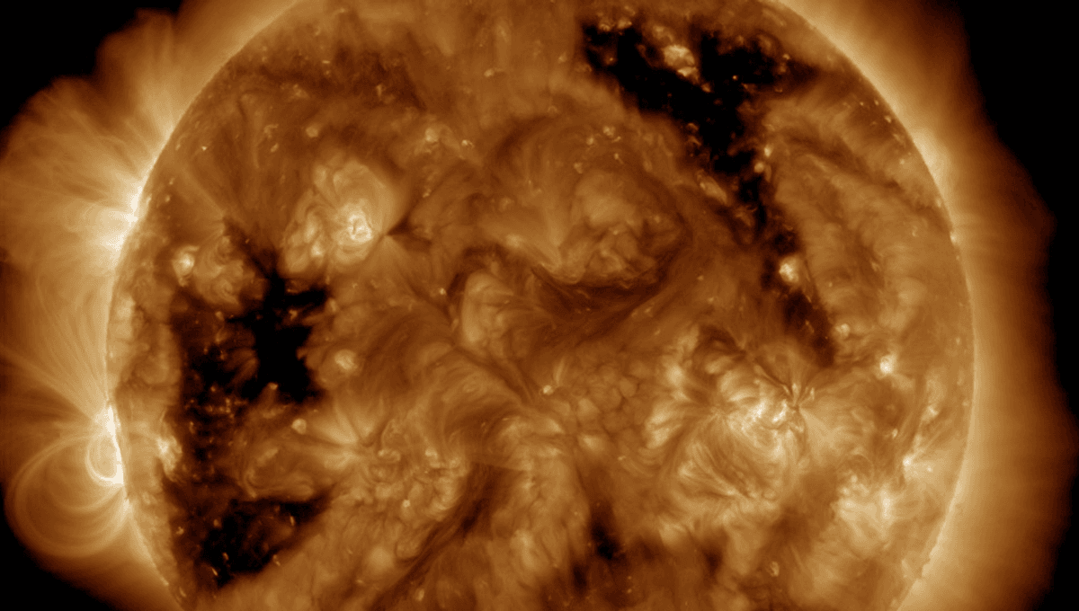 How Far Could You Sink Into The Sun? | IFLScience