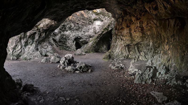 Spirit Cave Man: How The World’s Oldest Mummy Rewrote 10,000 Years Of ...