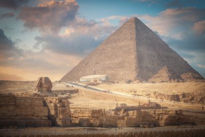 Great Pyramid Of Giza's Secret Design Features That Allow It To ...